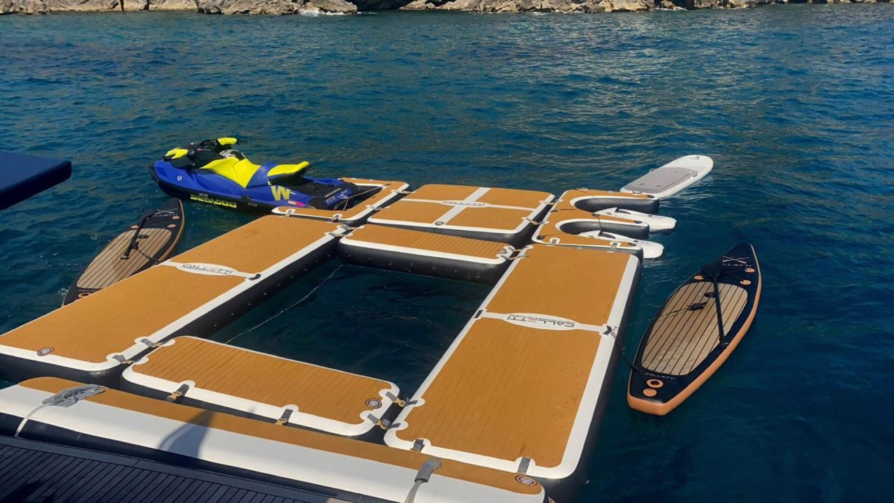 Available for charter — Lady Amanda | West Nautical